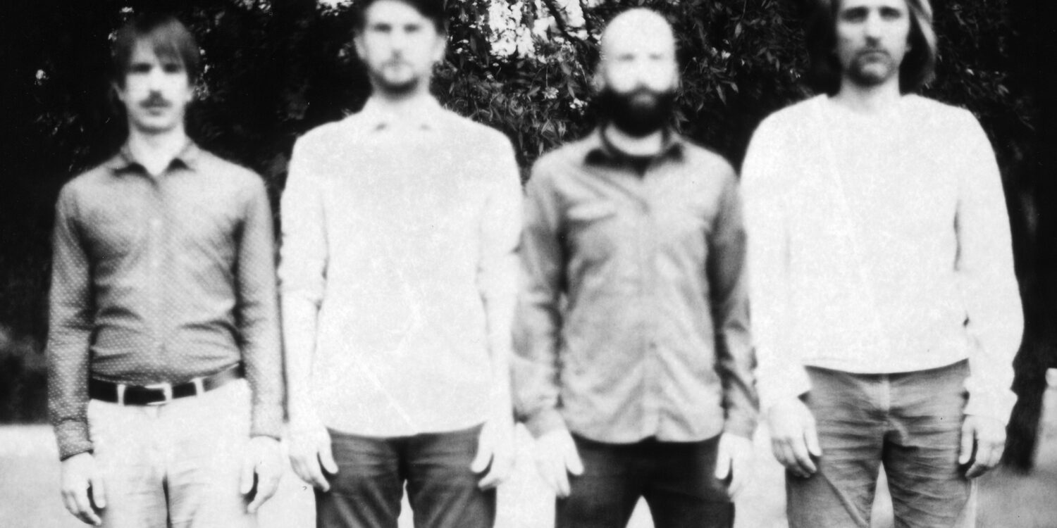 No Tongues – Périscope