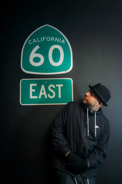 60 East : - Périscope
